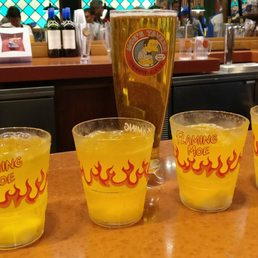 MOE’S TAVERN - Updated December 2025 - 403 Photos & 124 Reviews - 6000 ...