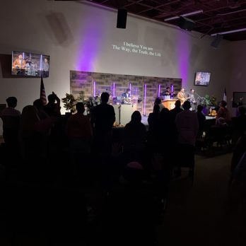CALVARY CHAPEL OPEN DOOR - Updated December 2025 - 13 Photos - 1011 N ...
