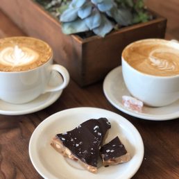 PANGOLIN CAFÉ - Updated December 2025 - 821 Photos & 361 Reviews - 955 ...