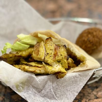 PITA INN - Updated June 2025 - 348 Photos & 877 Reviews - 9854 ...