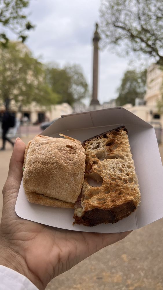 COLICCI - Updated October 2025 - 14 Photos - South Carriage Drive ...