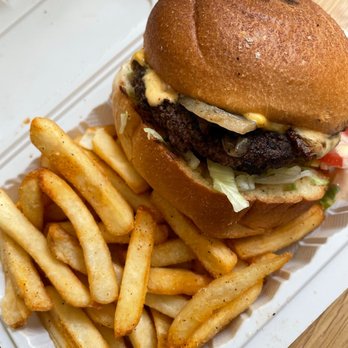 STACK’D BURGER - Updated February 2025 - 43 Photos & 38 Reviews - 18 ...