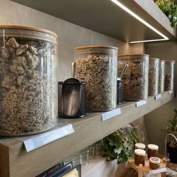 MUUN CHI - Updated October 2025 - 29 Photos & 23 Reviews - 1951 Artesia ...