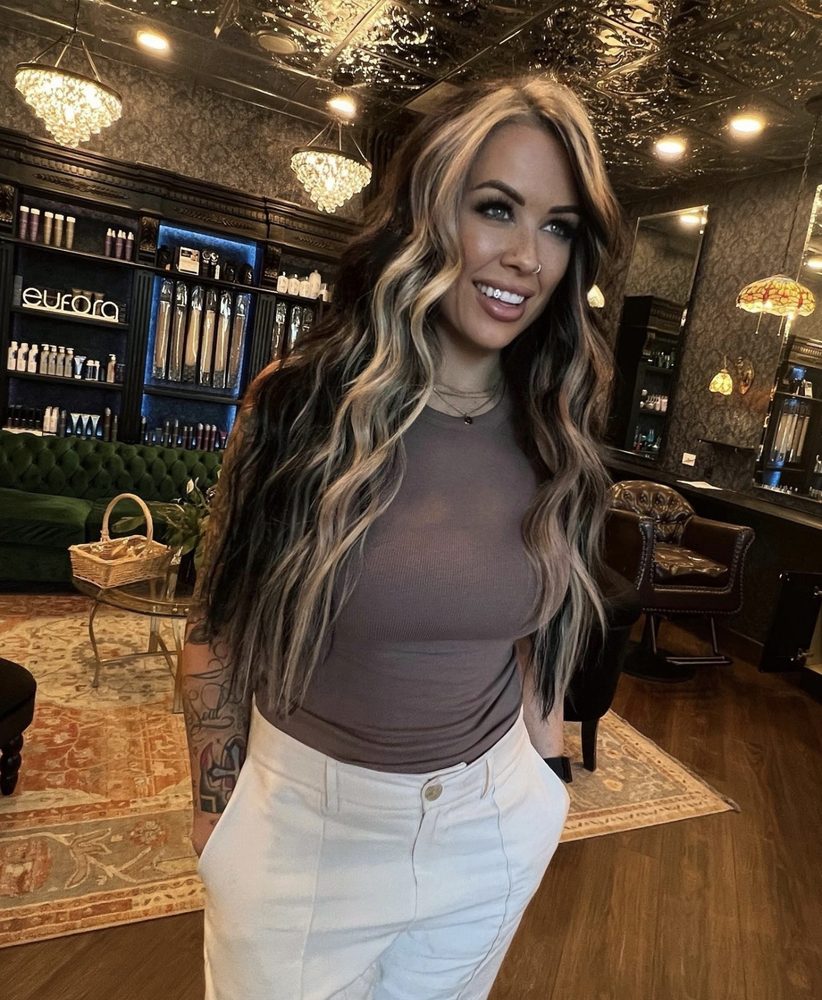 THE ARTISAN PARLOR - Updated October 2024 - 162 Photos & 52 Reviews ...