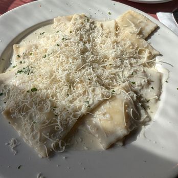 CHIANTI CAFE & RESTAURANT - OLD STRATHCONA - Updated December 2025 ...