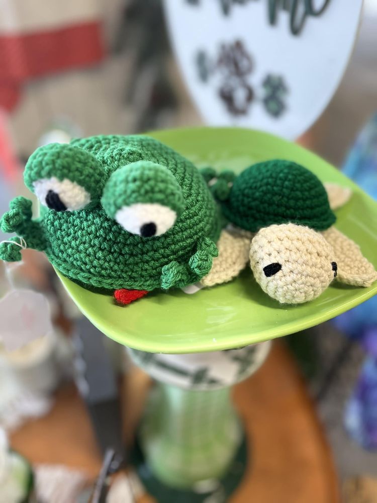 HANDMADE HEAVEN - Updated September 2025 - 12 Photos - 12100 W Center ...