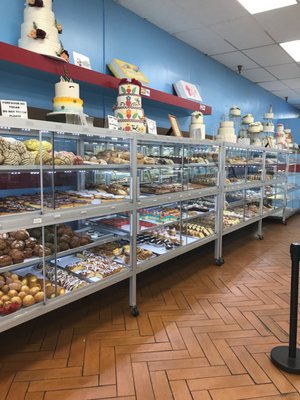 AZTECA BAKERY - 83 Photos & 41 Reviews - Bakeries - 915 Irving Park Rd ...