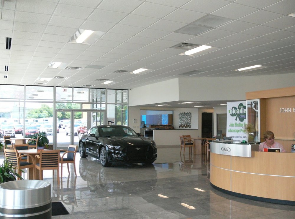LITHIA SPRINGS FORD - 10 Photos & 45 Reviews - 870 Thornton Rd, Lithia ...