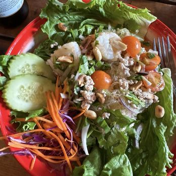 MEE SEN THAI EATERY - Updated August 2024 - 609 Photos & 548 Reviews ...