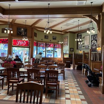 FIDDLER, FIFER & PRACTICAL CAFE - Updated September 2025 - 329 Photos ...