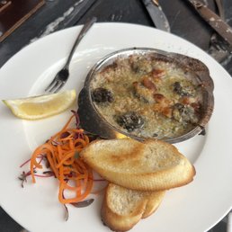 EMBARGO - Updated December 2025 - 348 Photos & 509 Reviews - 453 Main ...