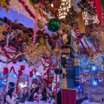 FORT OAK - Updated April 2025 - 2017 Photos & 669 Reviews - 1011 Fort ...