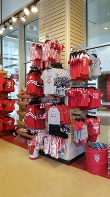 BUCKY’S LOCKER ROOM - Updated July 2025 - 601 W Dayton St, Madison ...