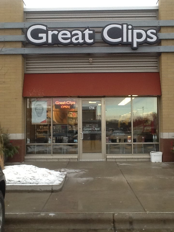 GREAT CLIPS - Updated August 2025 - 13 Reviews - 1714 E 66th St ...