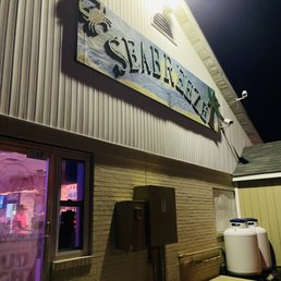 SEABREEZE RESTAURANT & CRAB HOUSE - Updated July 2025 - 86 Photos & 83 ...
