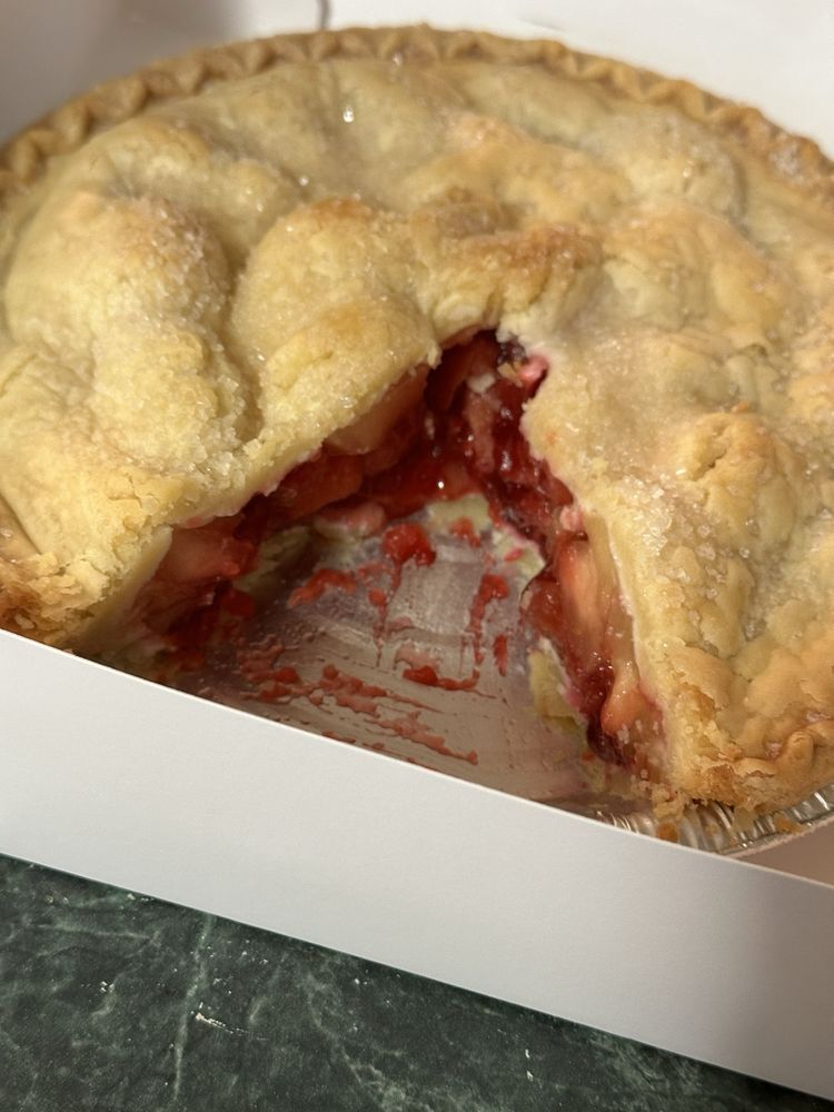 CASTLETON VILLAGE STORE - Updated December 2025 - 13 Photos - 583 Main ...