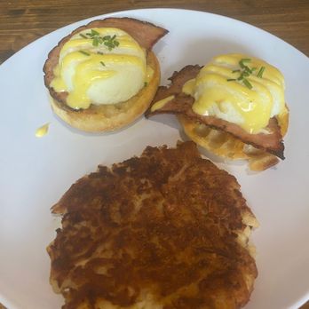 HAYSTACKS - Updated December 2024 - 123 Photos & 112 Reviews - 206 Main ...