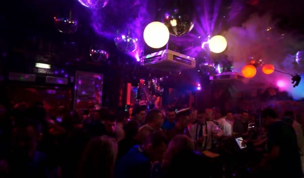 THE CHEEKY MONKEY - 2 Handley Arcade, Mansfield, Nottinghamshire ...