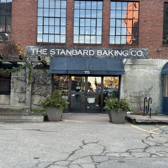 STANDARD BAKING - 618 Photos & 685 Reviews - 75 Commercial St, Portland ...