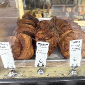 SEED BAKERY - Updated May 2025 - 690 Photos & 564 Reviews - 942 E ...