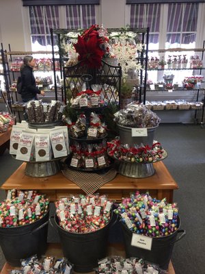 ALPS SWEET SHOP - 15 Photos & 31 Reviews - Candy Stores - 269 Main St ...
