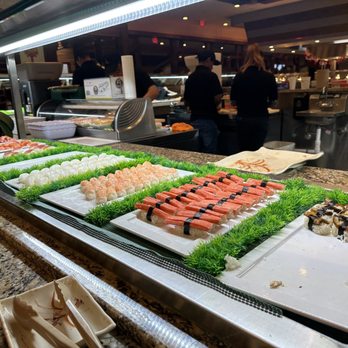 FEAST BUFFET - Updated June 2024 - 211 Photos & 184 Reviews - 1707 N ...