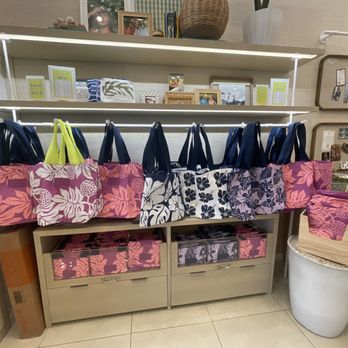 ALOHA COLLECTION - ALA MOANA CENTER - Updated September 2025 - 101 ...