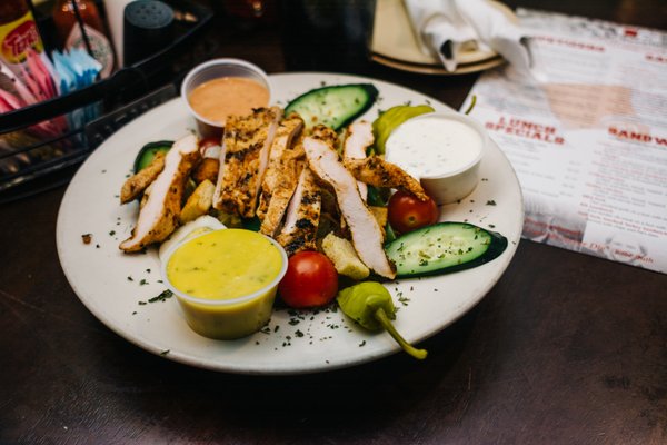 B.B. PERRINS SPORTS GRILLE - 70 Photos & 27 Reviews - 608 Holly St NE ...