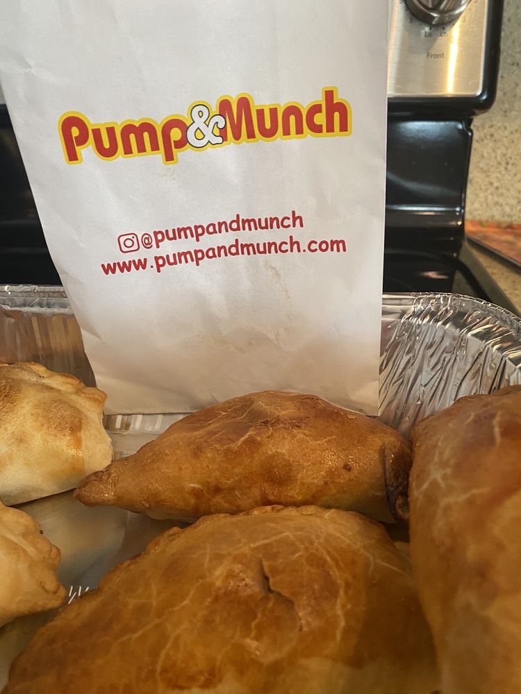 PUMP & MUNCH - Updated September 2025 - 39 Photos & 10 Reviews - 3091 N ...