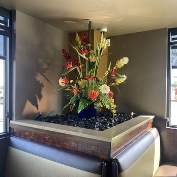 HABIT BURGER & GRILL - Updated January 2026 - 18 Photos & 14 Reviews ...