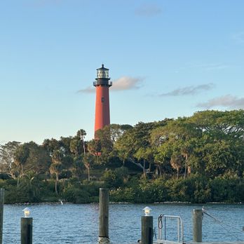 JETTY’S WATERFRONT RESTAURANT - Updated August 2024 - 272 Photos & 494 ...