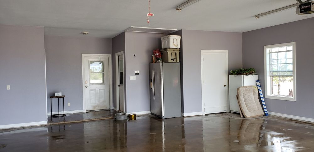 VAS CONTRACTING - Updated July 2024 - 19 Photos - 1406 N Ben Jordan St ...