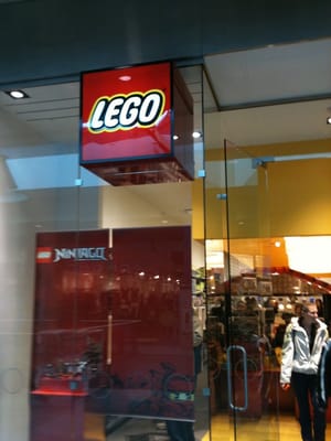 THE LEGO STORE - 10 Photos & 12 Reviews - 6455 MacLeod Trail SW, Unit ...