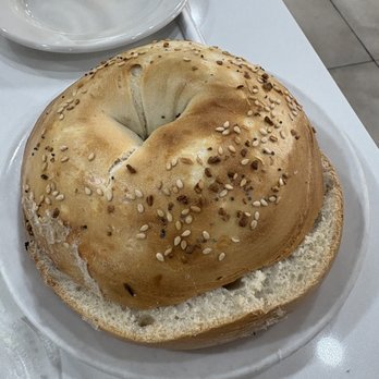 POPPIES RESTAURANT & DELI - Updated November 2025 - 394 Photos & 439 ...