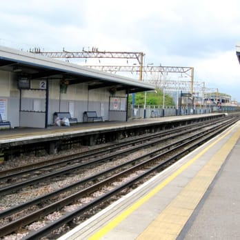 STONEBRIDGE PARK LONDON UNDERGROUND & OVERGROUND STATION - Argenta Way ...