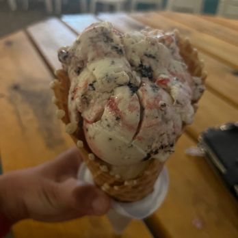 HIPPY DIPPY CREAMERY - Updated January 2026 - 35 Photos & 13 Reviews ...