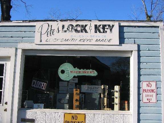 PETE’S LOCK & KEY SHOP - 10 Photos - 425 Post Rd, Darien, Connecticut ...