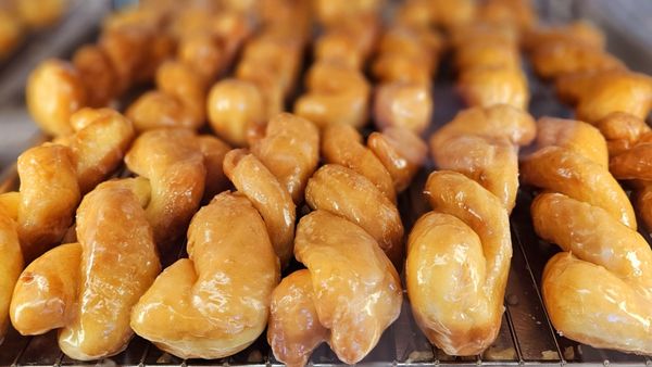 ROCKLIN DONUTS & CINNAMON - 460 Photos & 445 Reviews - 4845 Granite Dr ...