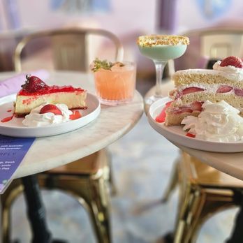 CAFE ITALIA - Updated January 2025 - 163 Photos & 38 Reviews - 228 ...