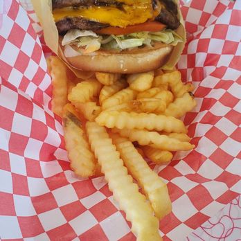 TRIANGLE BURGER - Updated August 2025 - 46 Photos & 15 Reviews - 70 N ...