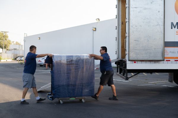 ORANGE COUNTY MOVING SERVICES - Updated December 2025 - 373 Photos ...