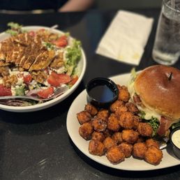 MAD DUCK CRAFT BREWING CAMPUS POINTE - Updated October 2025 - 711 ...