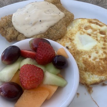 THE FLYING YOLK - Updated May 2024 - 686 Photos & 812 Reviews - 2902 Tapo Canyon Rd, Simi Valley ...