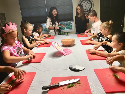 CHEF ALICE COOKING CLASSES & DEMOS - $$ - 107 Photos & 24 Reviews - 565 ...