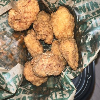 WINGSTOP - Updated March 2025 - 16 Photos & 29 Reviews - 836 ...