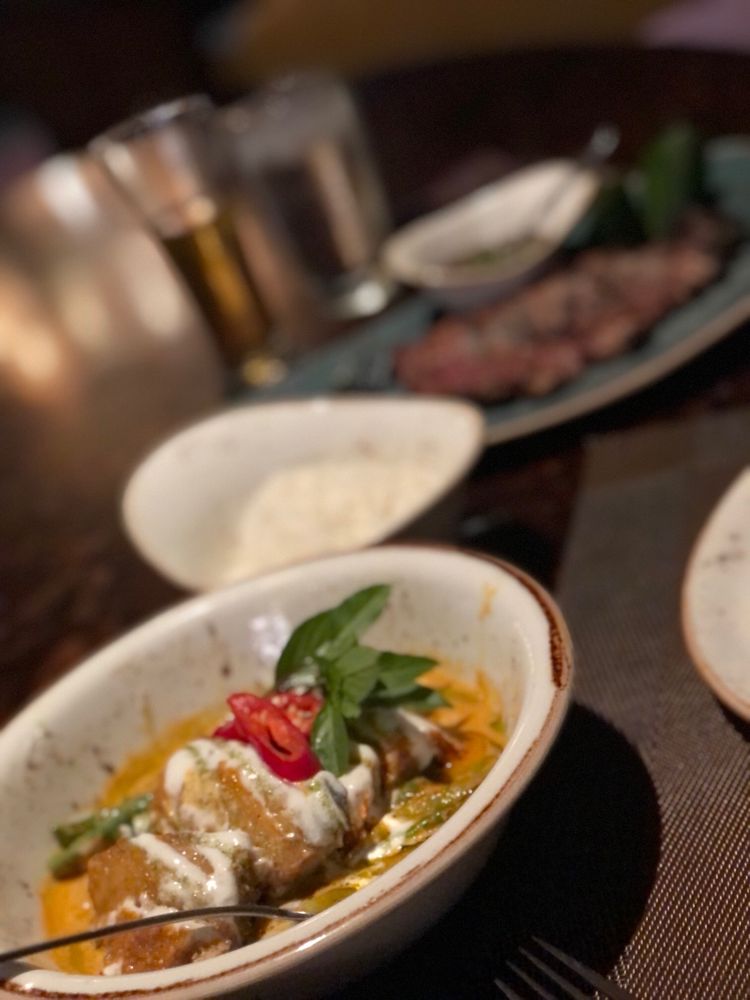 SOI - Updated October 2025 - 140 Photos & 34 Reviews - 1227 Pale San ...