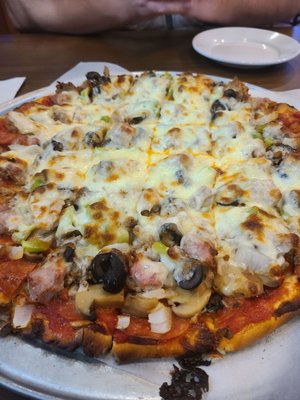 SNICKERS PIZZA & PUB - 13 Reviews - 222 W Lake St, Chisholm, Minnesota ...