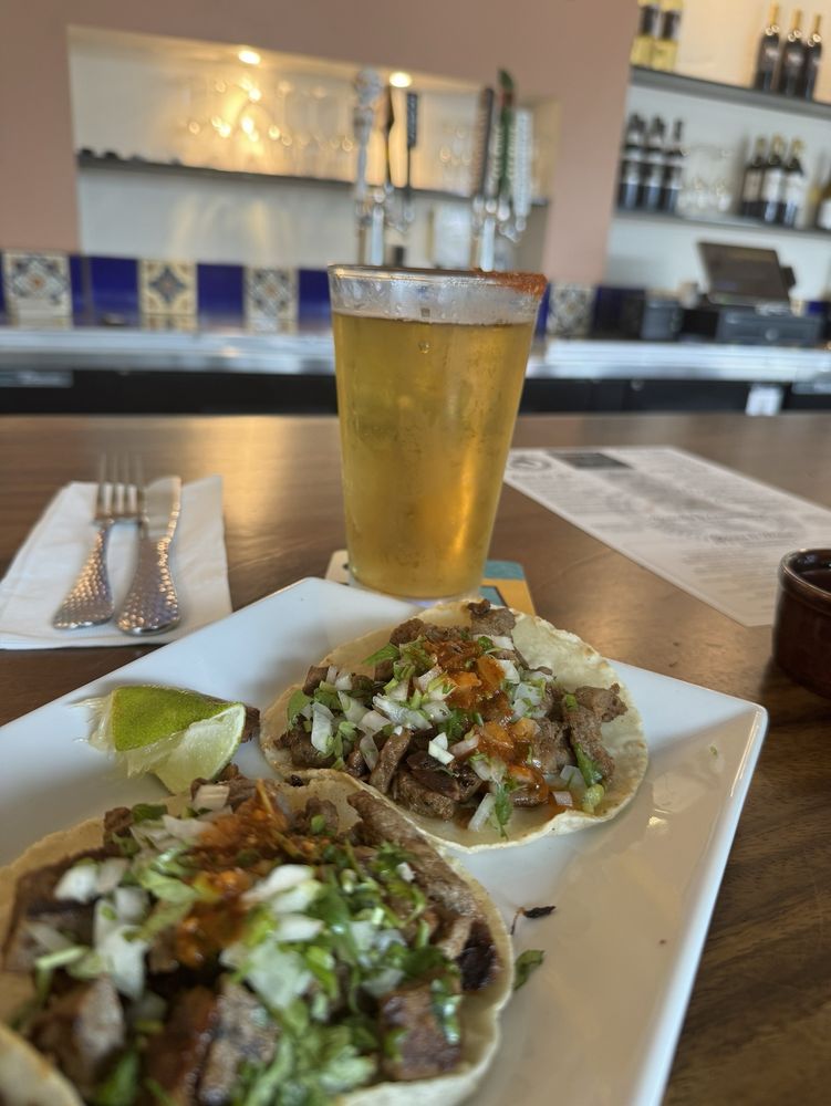 MI TIERRA - Updated June 2025 - 11 Photos & 22 Reviews - 385 Aviation ...