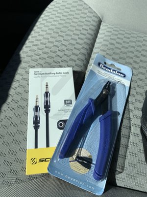 STAPLES - Updated December 2025 - 10 Photos - 1960 101 Street NW ...