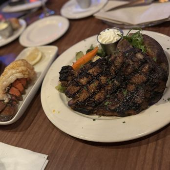 THE MELROSE GRILL - Updated August 2024 - 1301 Photos & 1825 Reviews ...